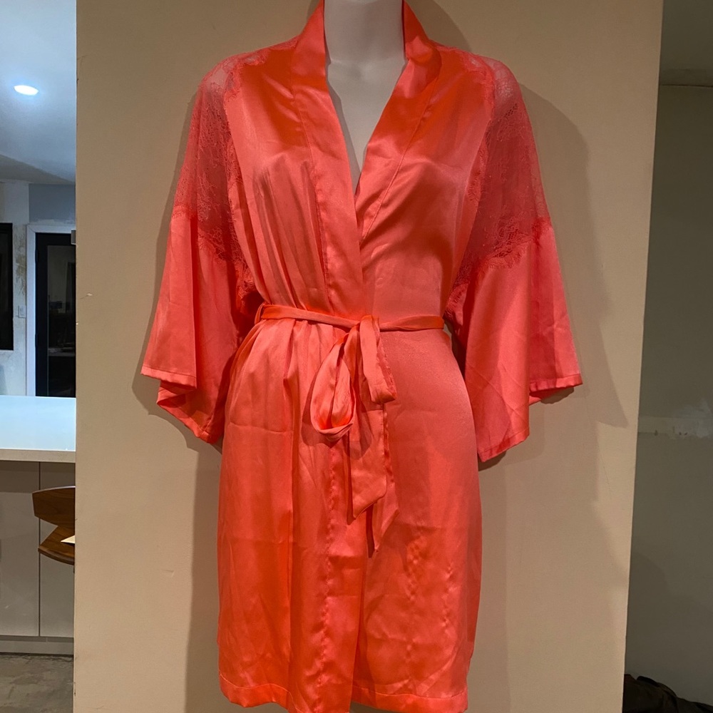 Victoria’s Secret Satin Lace Robe - Gem